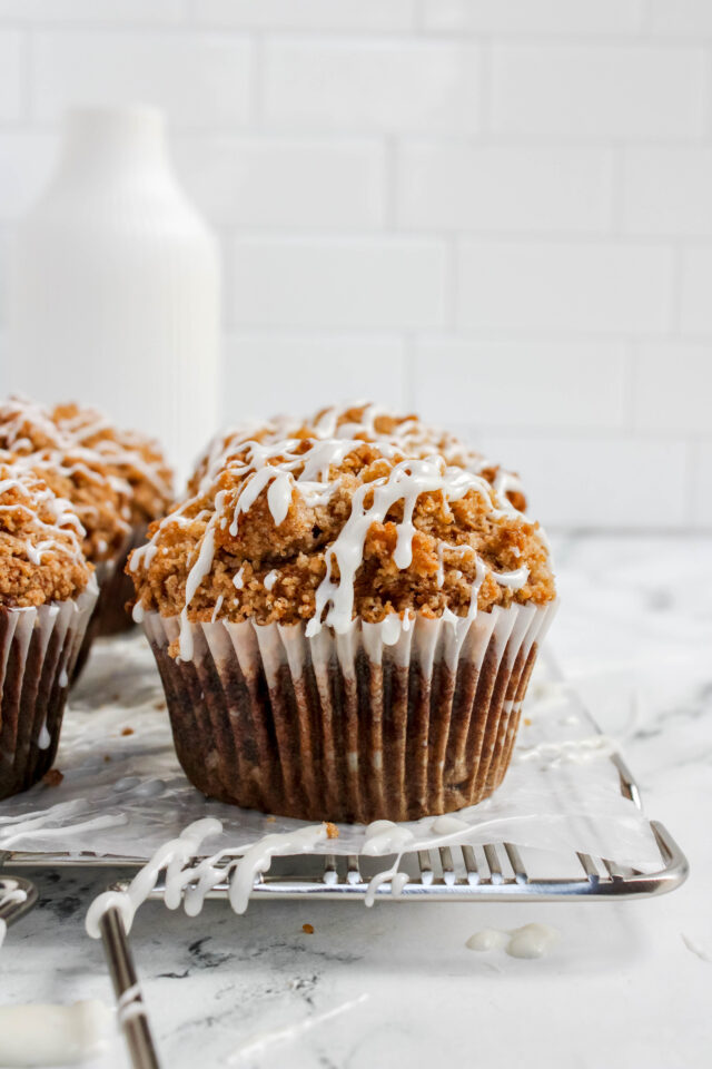 Pumpkin Spice Coffee Cake Muffins - My Messy Kitchen