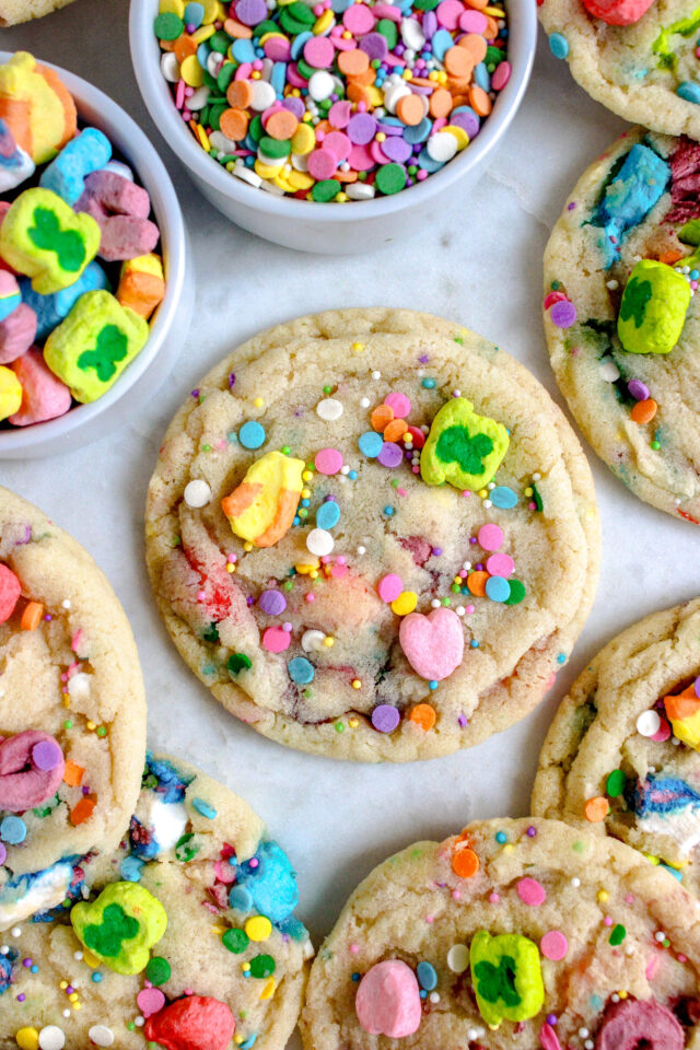 Lucky Charms Sugar Cookies - My Messy Kitchen